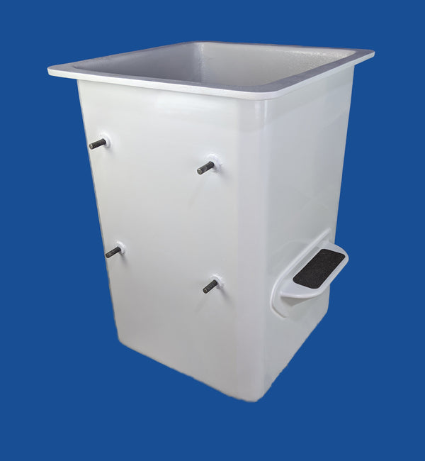 Buckets - Hi Ranger - XT (w/ bucket mounted controls) - 24" x 24" x 39 ...